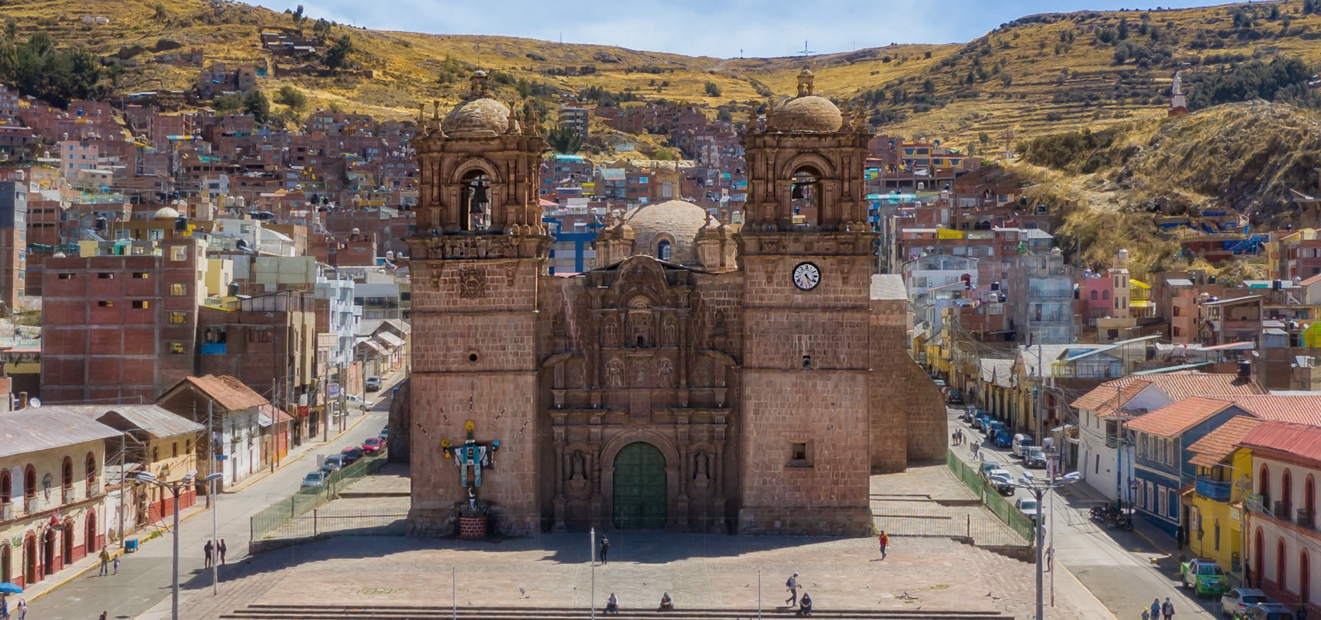 Descubre la Catedral de Puno: símbolo del barroco andino